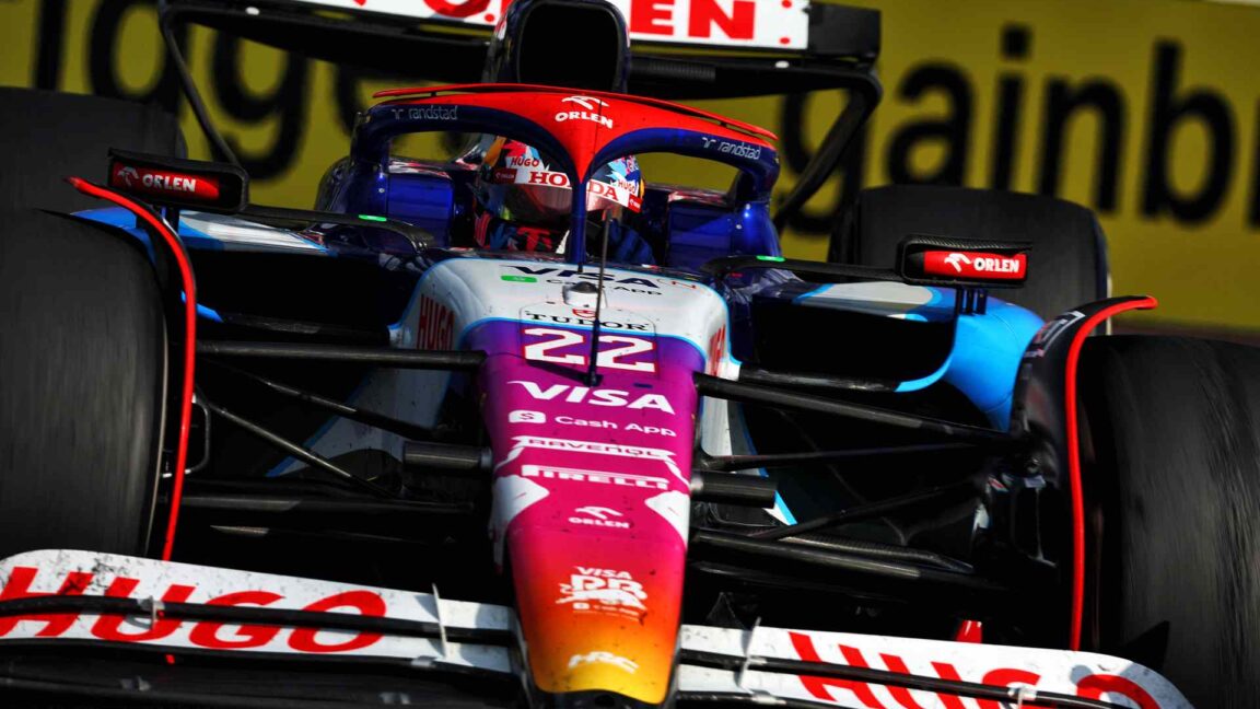 Here Are The Top 15 Hottest Female Race Car Drivers! [PHOTOS]